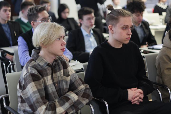 Прививка от стресса: психолог КФУ дал советы в преддверии сдачи ЕГЭ ...